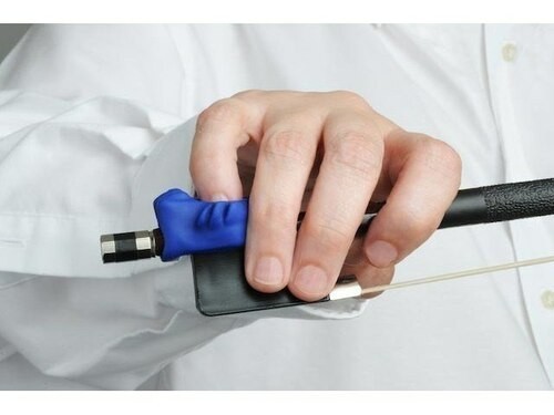 Hold Fish for Violin & Viola - Concert Black | Forwoods ScoreStore